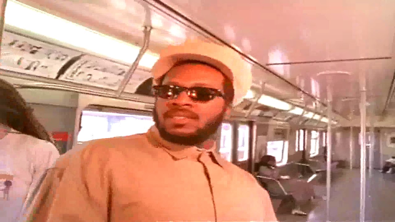 Ini Kamoze Here Comes The Hotstepper - YouTube