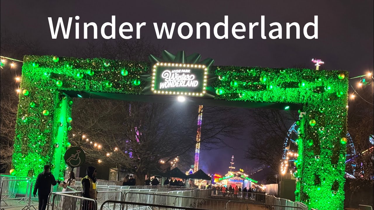 Winder wonderland Hyde park ,LONDON - YouTube