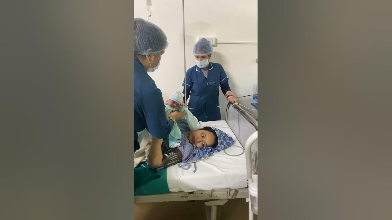 Live Baby Birth - YouTube