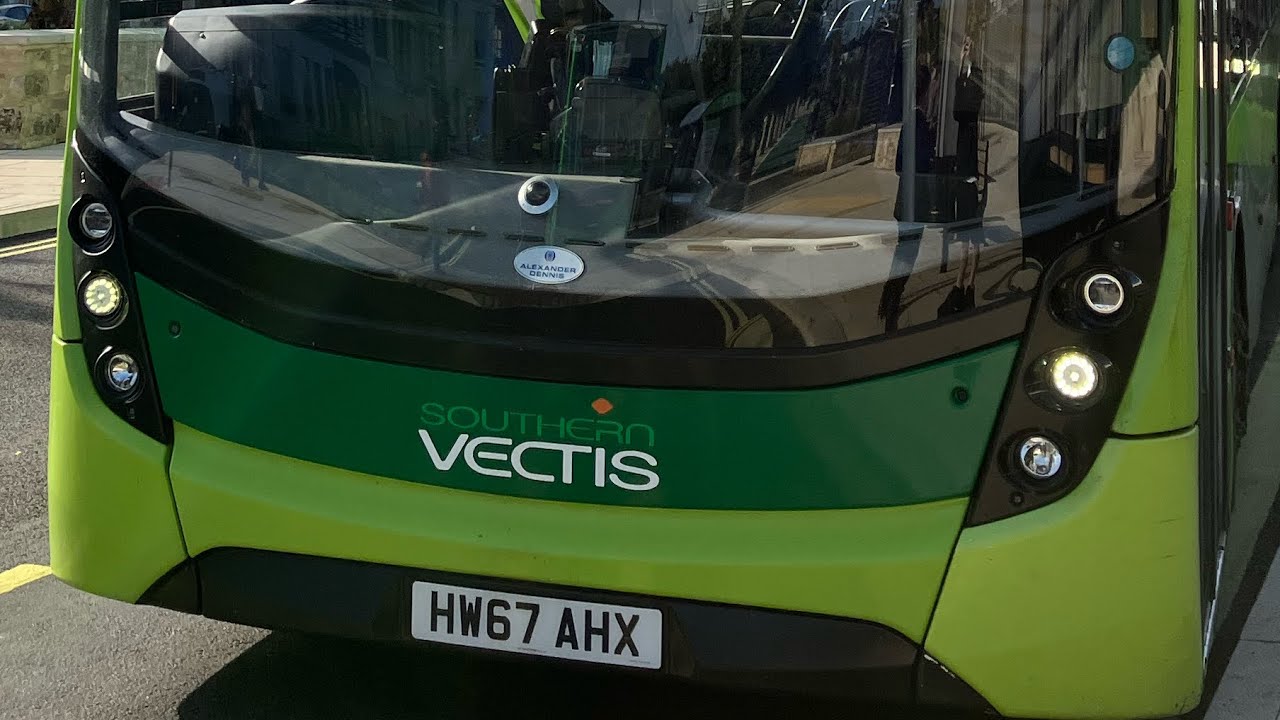 SOUTHERN VECTIS. ROUTE 9. FLEET 1659. - YouTube