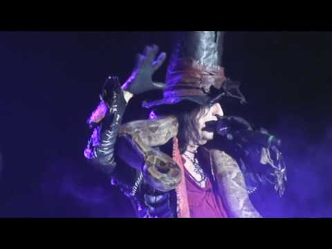 Alice Cooper  - Welcome to my Nightmare (with Snake ) Cropredy 2013