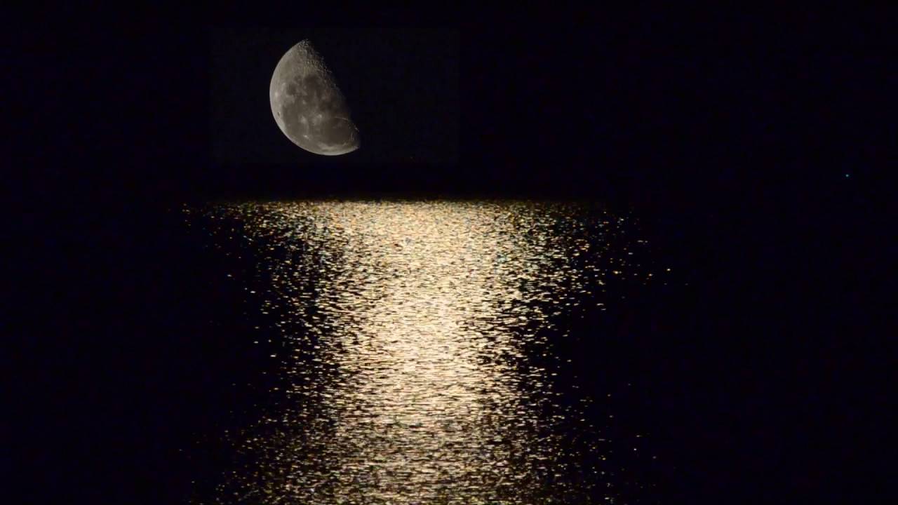 Moonlapse Nikon D7000 Fabian Rosofsky Timelapse - YouTube