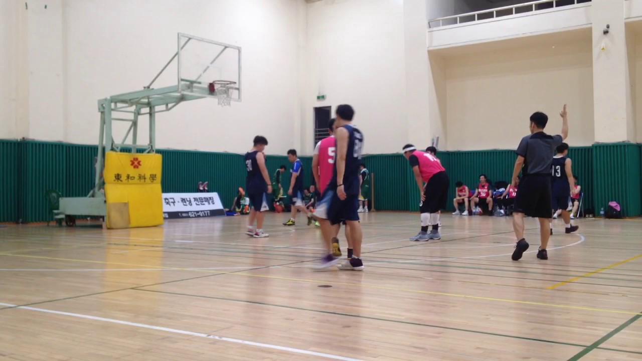 JSB vs 부산공무원농구팀 4Q - YouTube