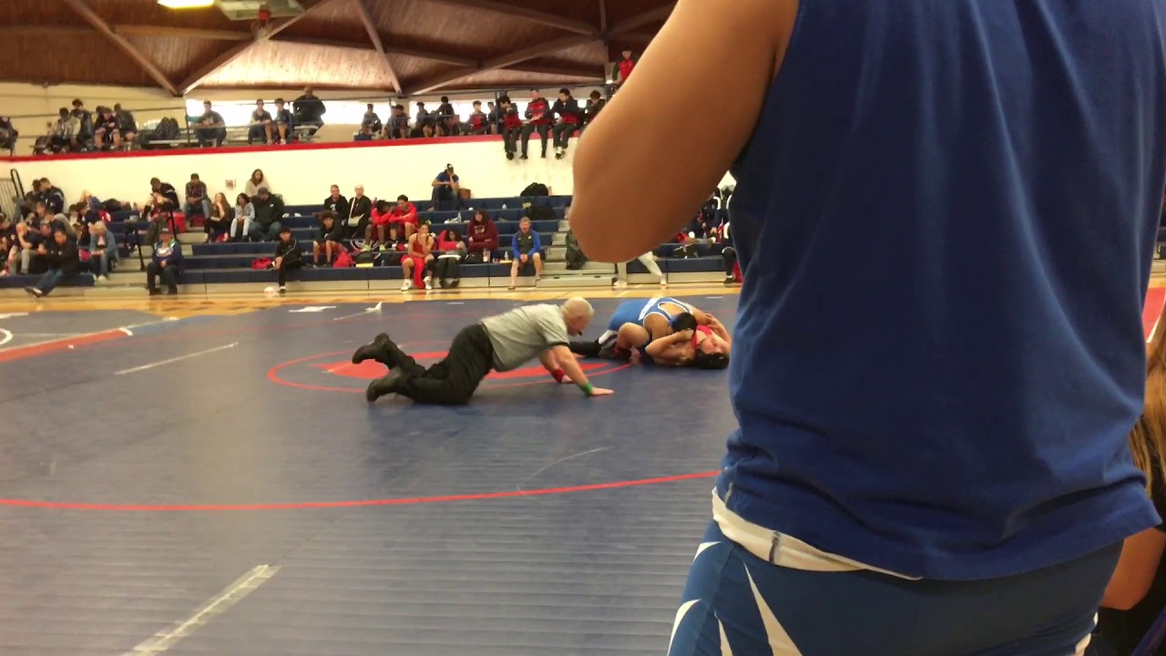 Hayden Winkelman wrestling 195 - YouTube