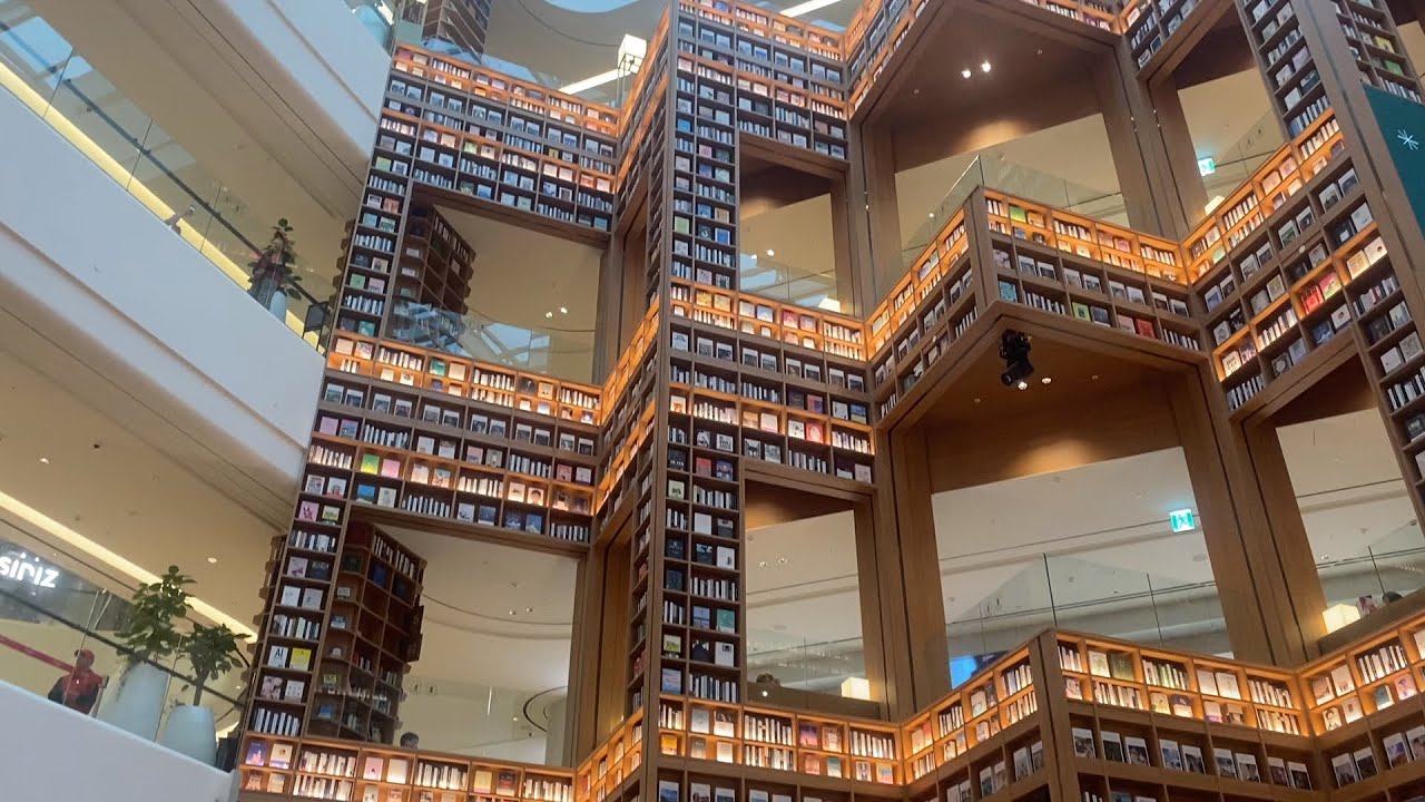 Oho My God!😱What a Beautiful Library 📚 House 🏠 Korea Ma Yesto Pani Xa ...