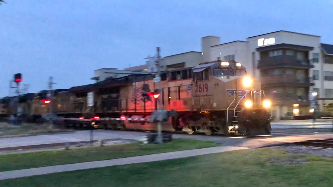 1st Train I Got on 4-2-25 ( Grain Train, Hello Toots! ) - YouTube