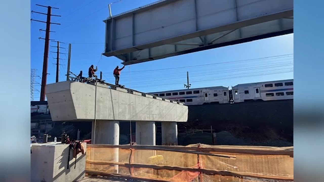 Portal Bridge construction is 50 percent complete - YouTube