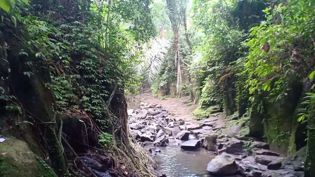 Katulampo Waterfall - YouTube