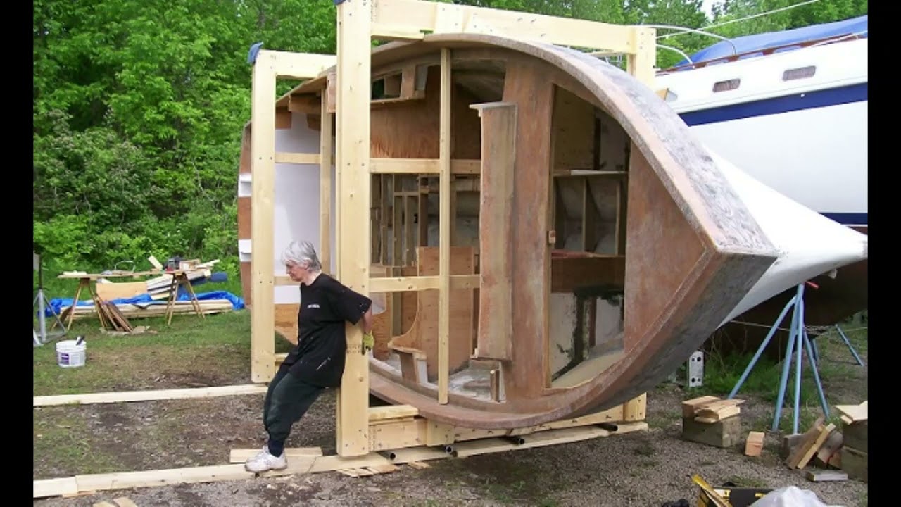 Building an Outboard Trawler - YouTube