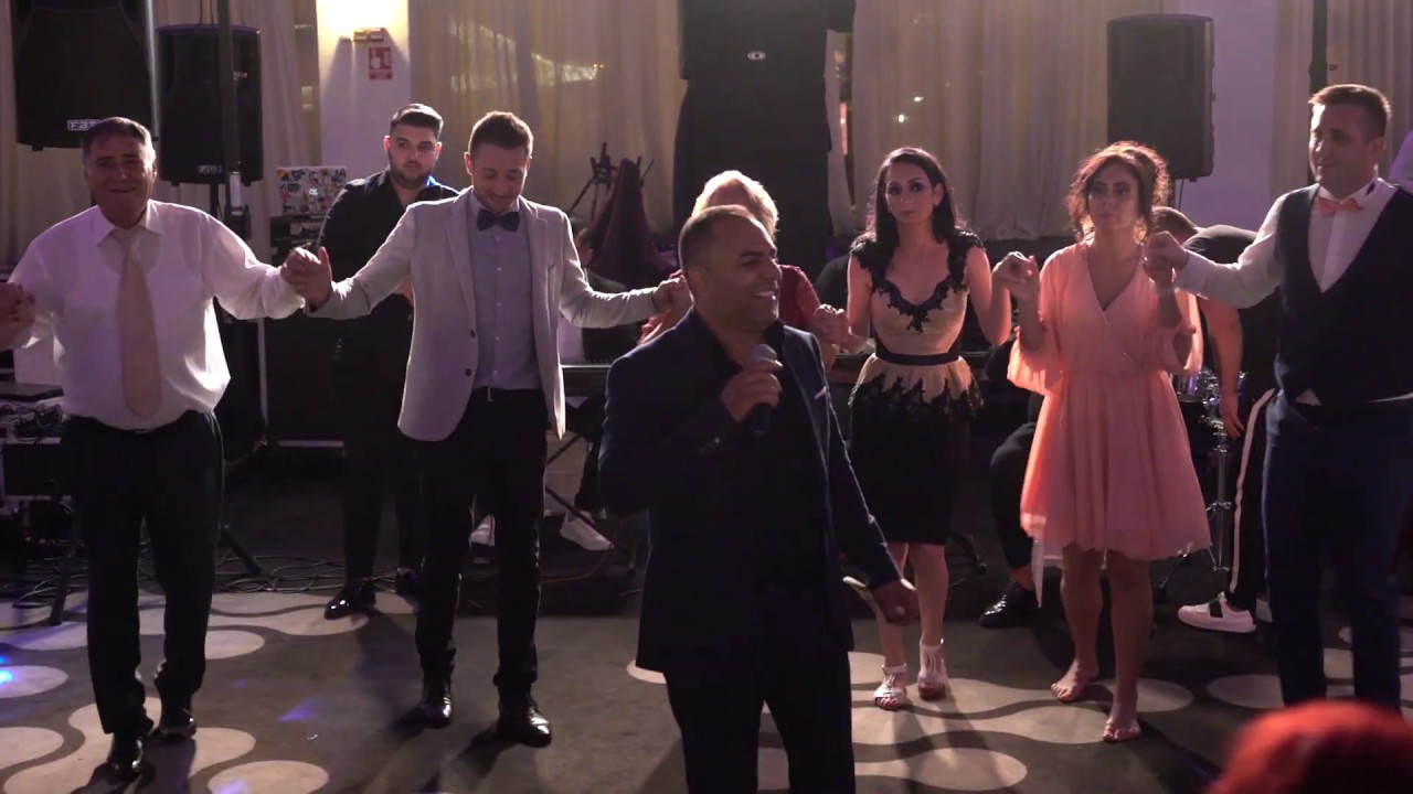 Formatie Nunta Marius Moise Band - Asta seara nimeni sa nu doarma( Live ...