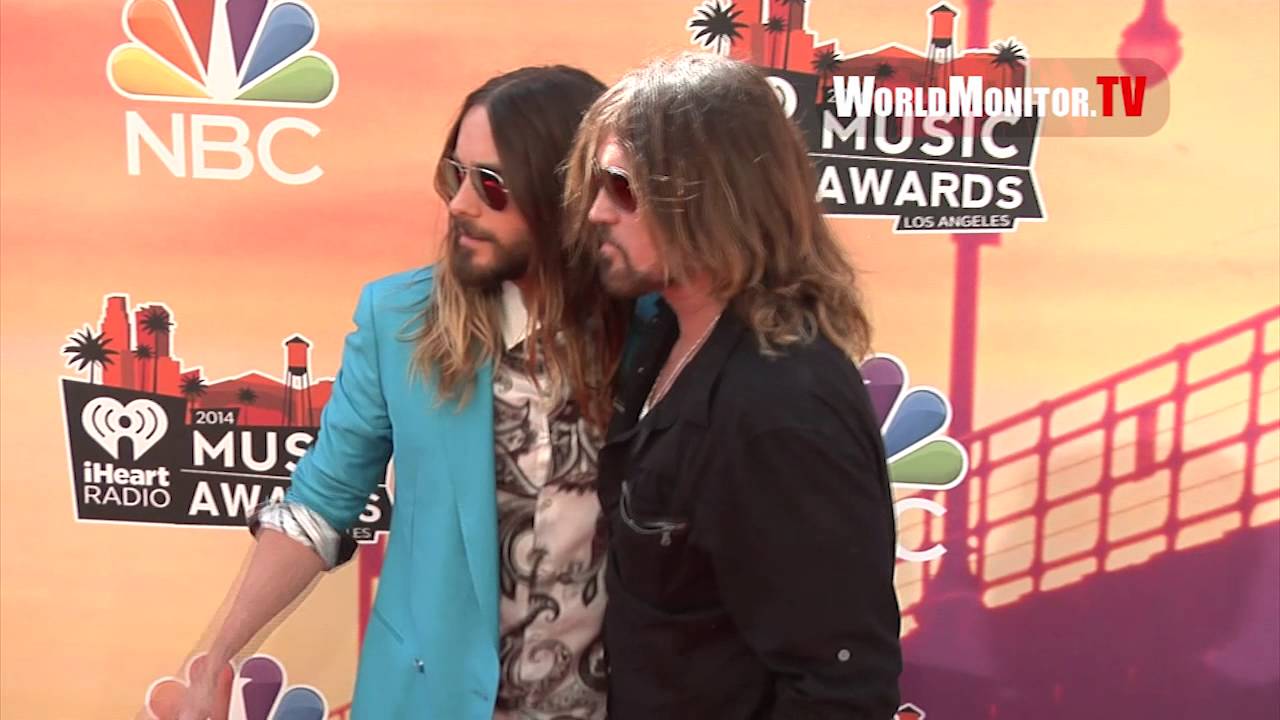 Jared Leto, Billy Ray Cyrus arrive at 2014 iHeartRadio Music Awards ...