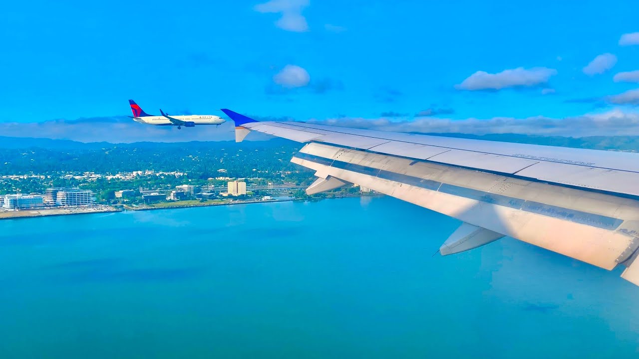 Two planes landing at the same time at San Francisco International ...