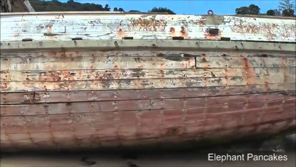 Iconic Californian shipwreck before vandals got to it - YouTube