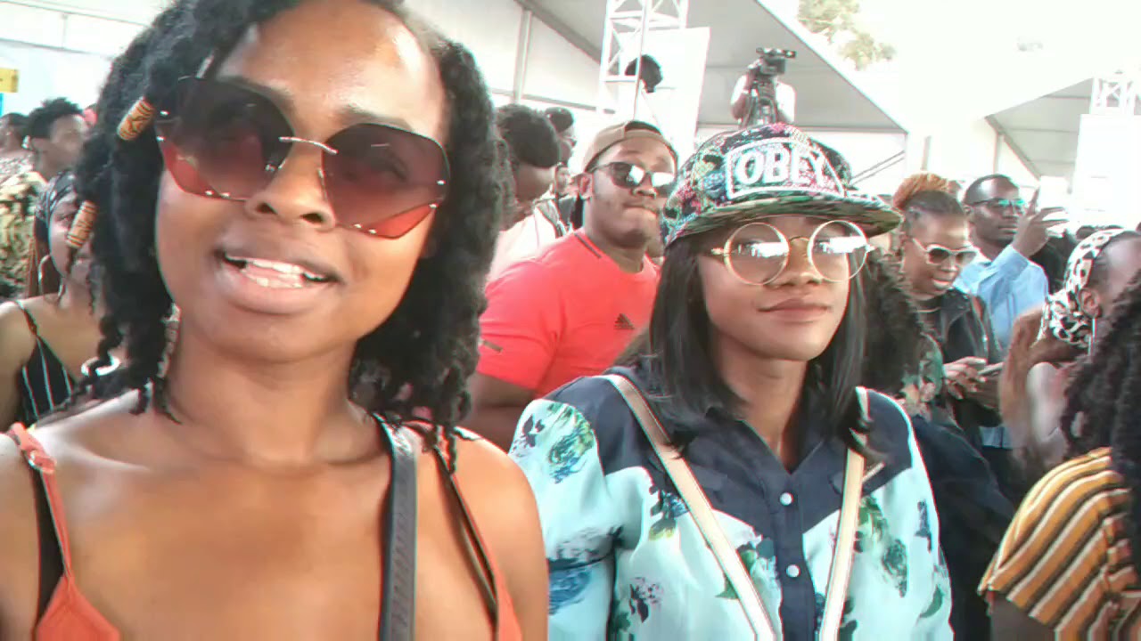 KENYAN GIRL TRIES E04|OKTOBERFEST CONCERT - YouTube