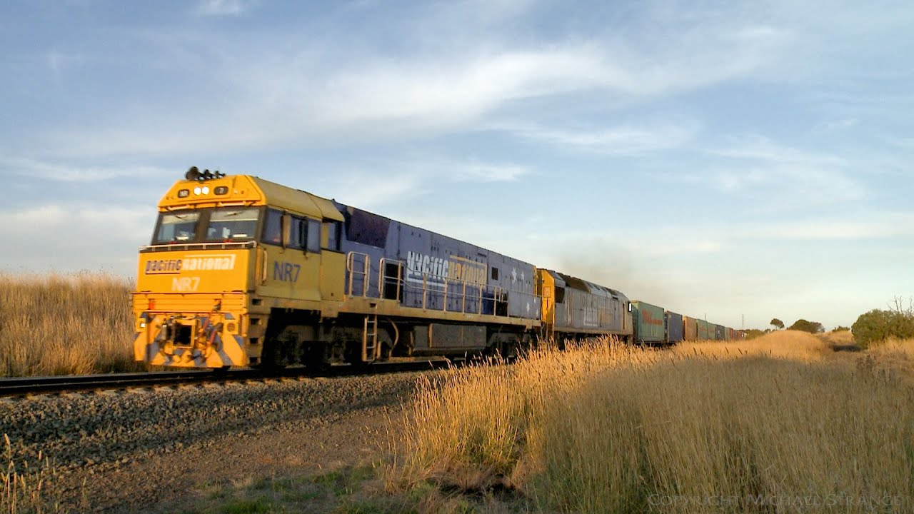 6MA5 Pacific National Container Train (19/3/2021) - PoathTV Australian ...