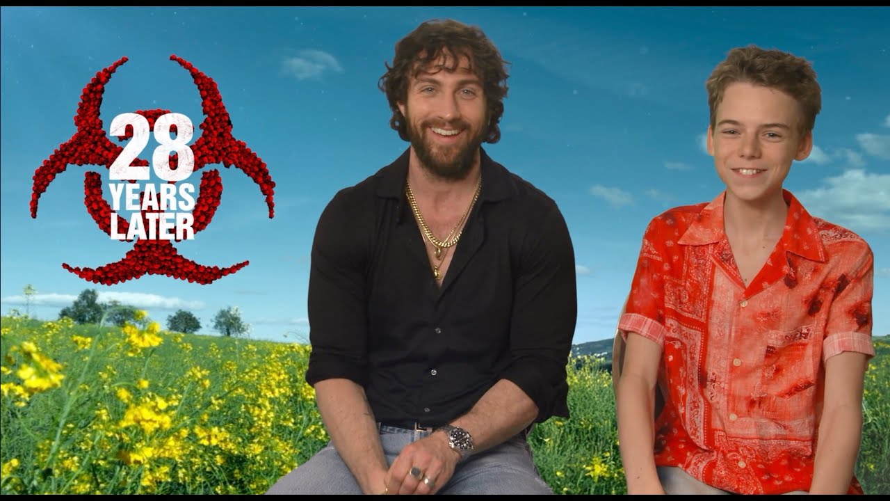 Aaron Taylor-Johnson Talks To Harkins Behind The Screens! - YouTube