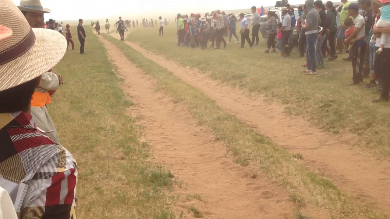 Dornod aimag Bulgan sum Bulgan uuliin tahilga azarganii uraldaan - YouTube