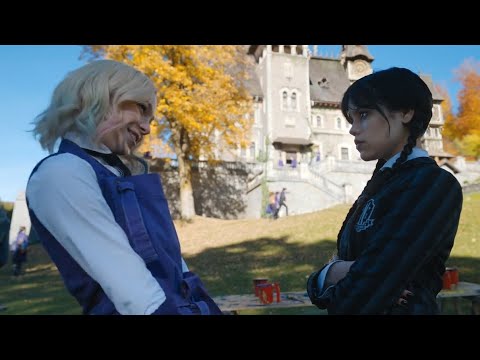 Wednesday and Enid being the cutest girlfriends for 2 minutes "straight ...