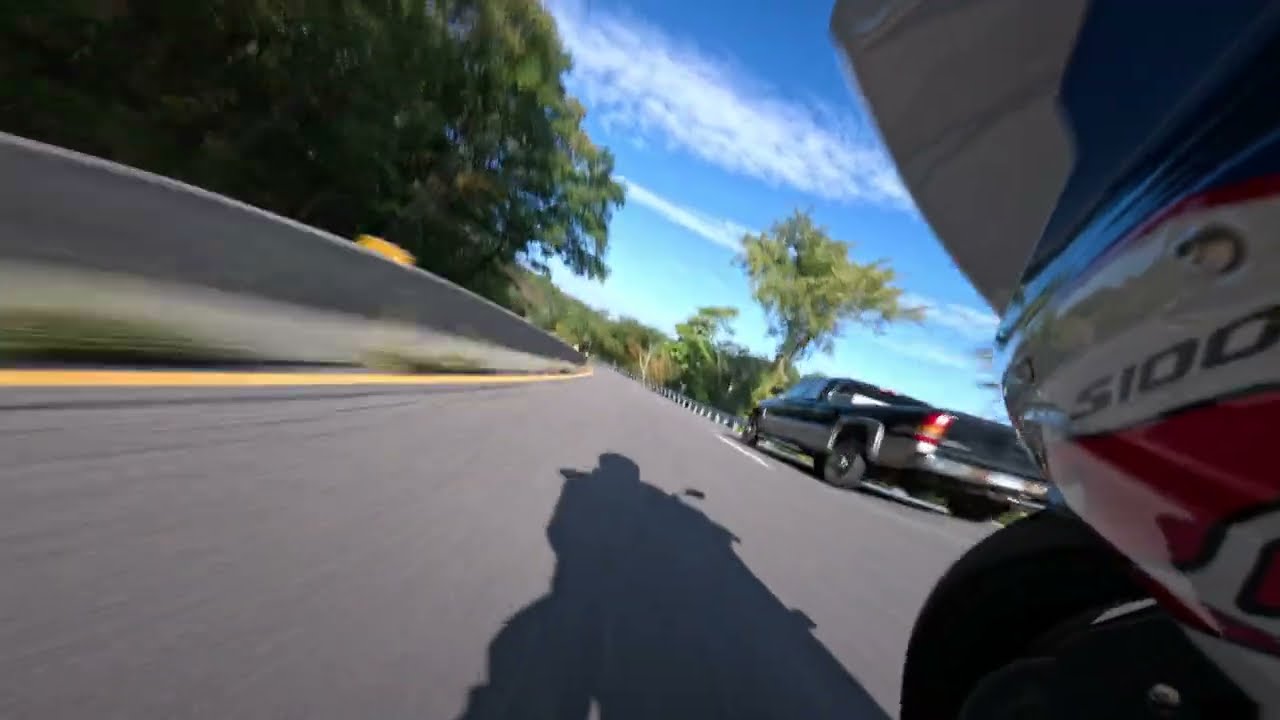 GoPro Hero11 Hyperview mode- BMW S1000RR - YouTube