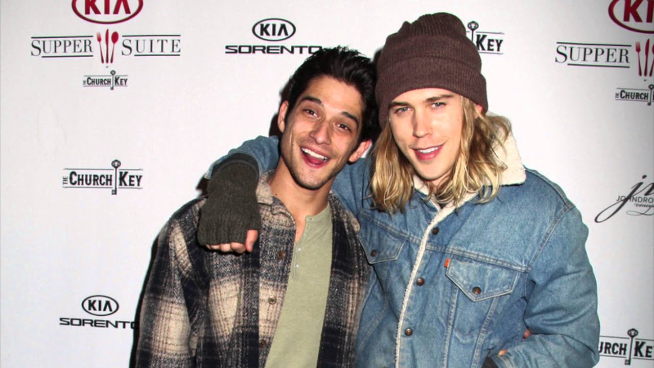 Austin Butler, Tyler Posey, Francesca Eastwood, Harley Quinn Smith Talk ...