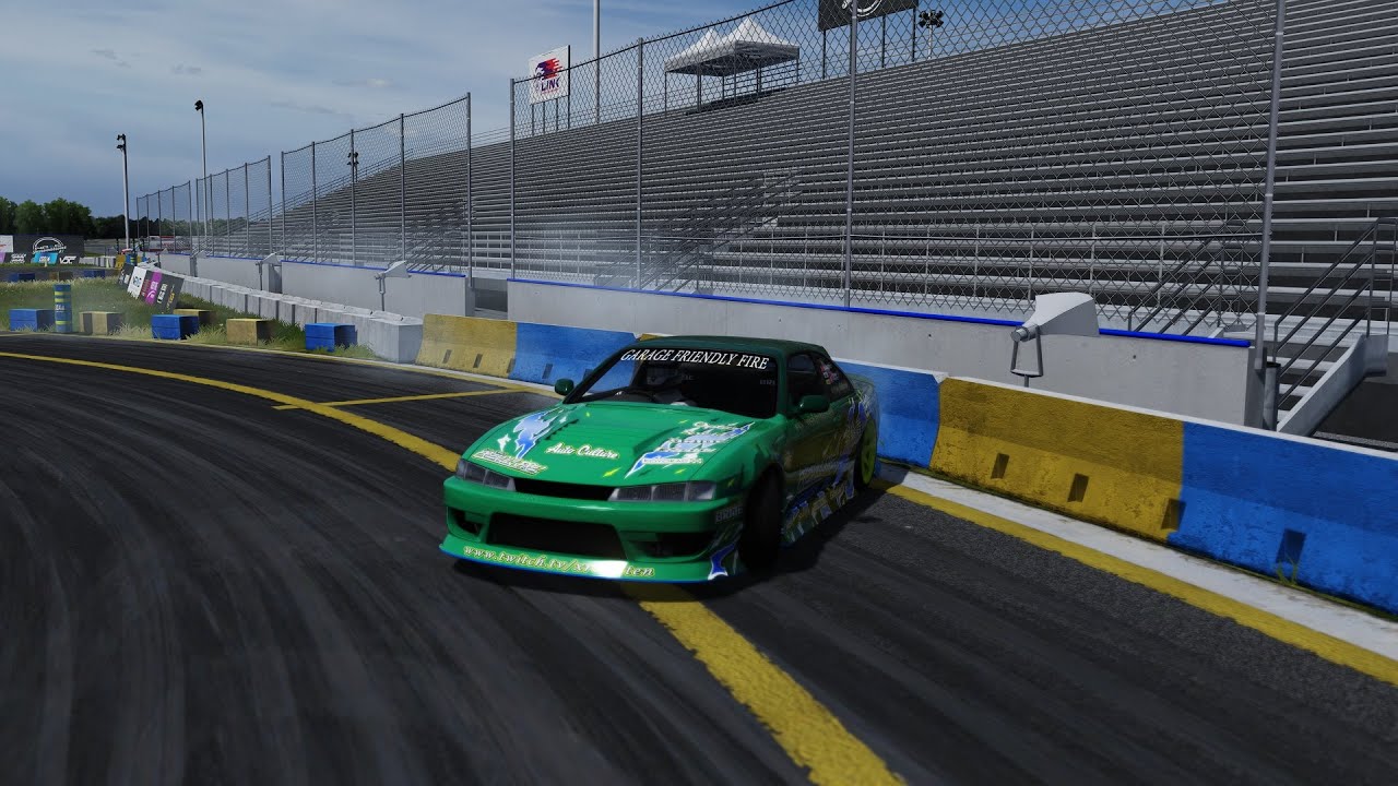Assetto Corsa driver view and 3rd person - YouTube