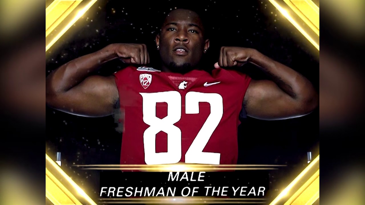 WSU Football: Travion Brown wins Male Freshman of the Year Award - YouTube