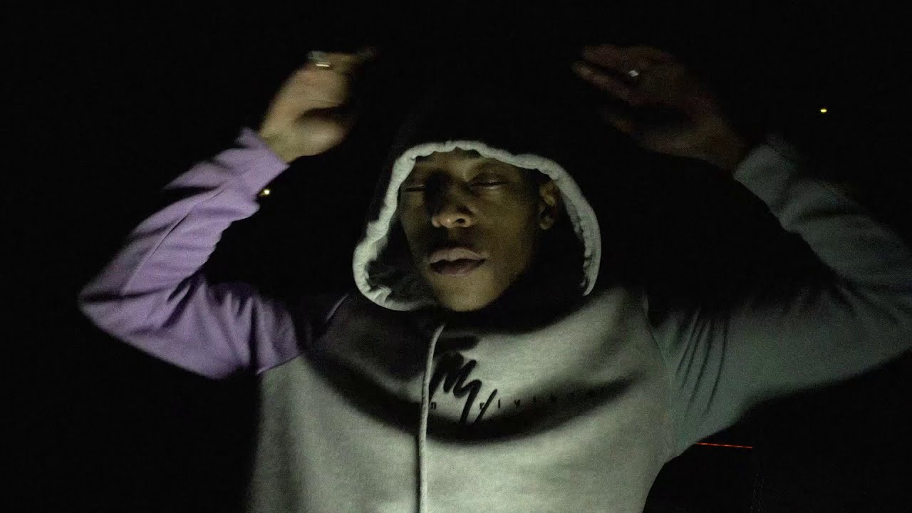 Roach TM - Heavily / Fivio Foreign Flow (Music Video) Prod. WaveLord Beats (Woo Walk) - YouTube