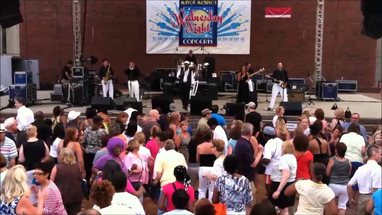 Wednesday Night Concerts: The Stardust Band - YouTube