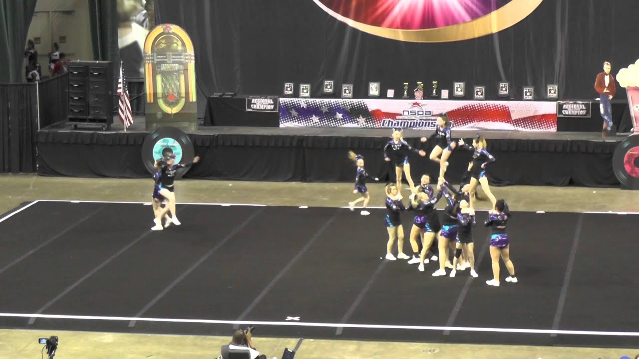 Class Act Senior Notorious - Cleveland Cheer Power 2016 - YouTube