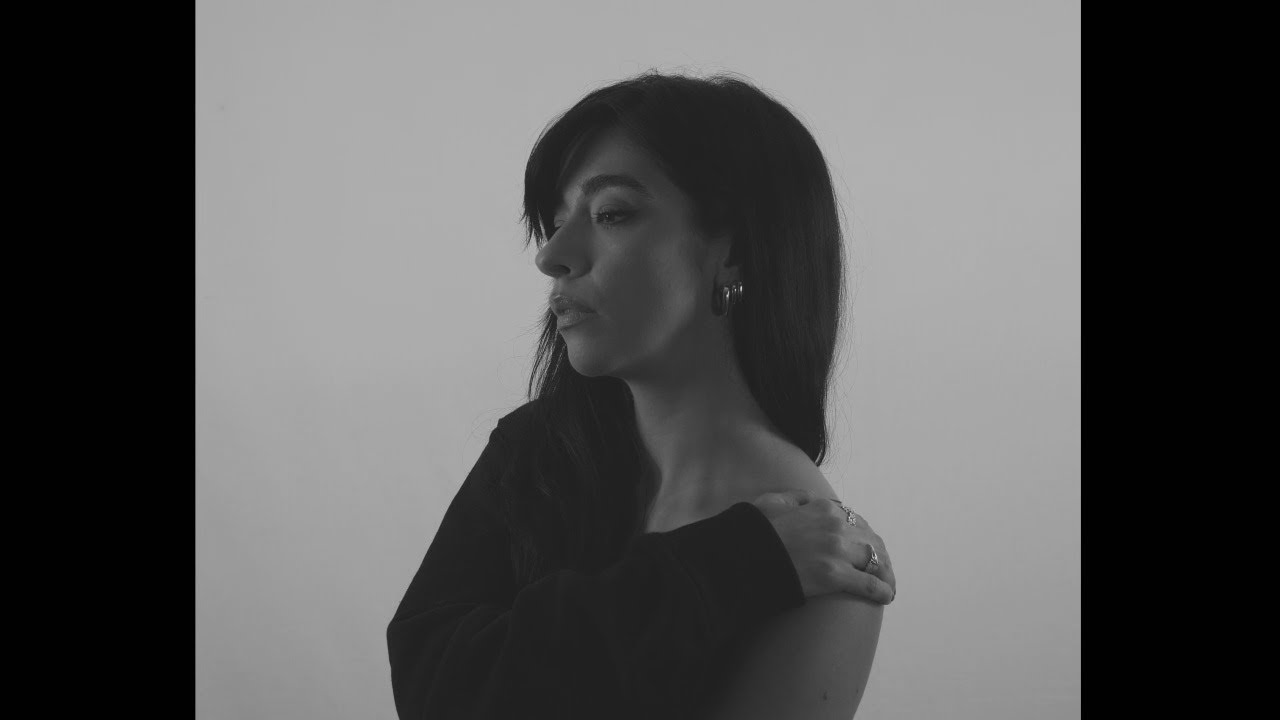 Luna Racini - Michelle - YouTube