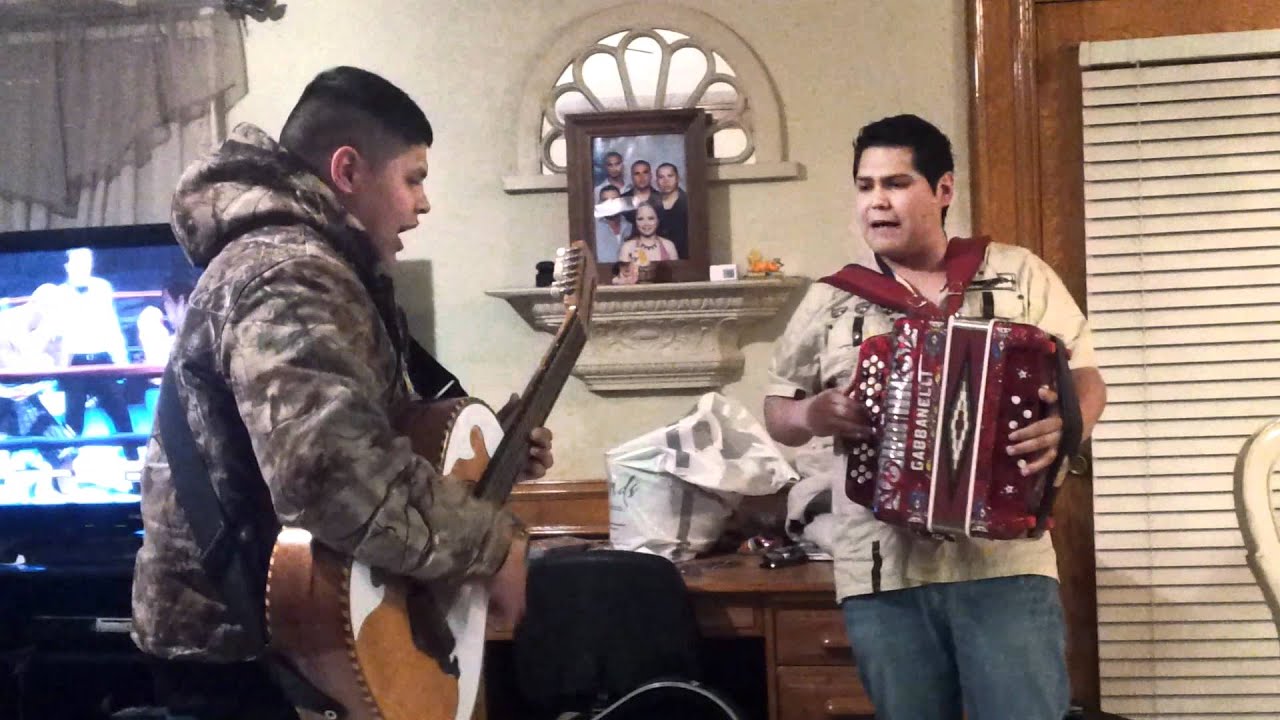 El Muletas de Gerardo Ortiz - YouTube