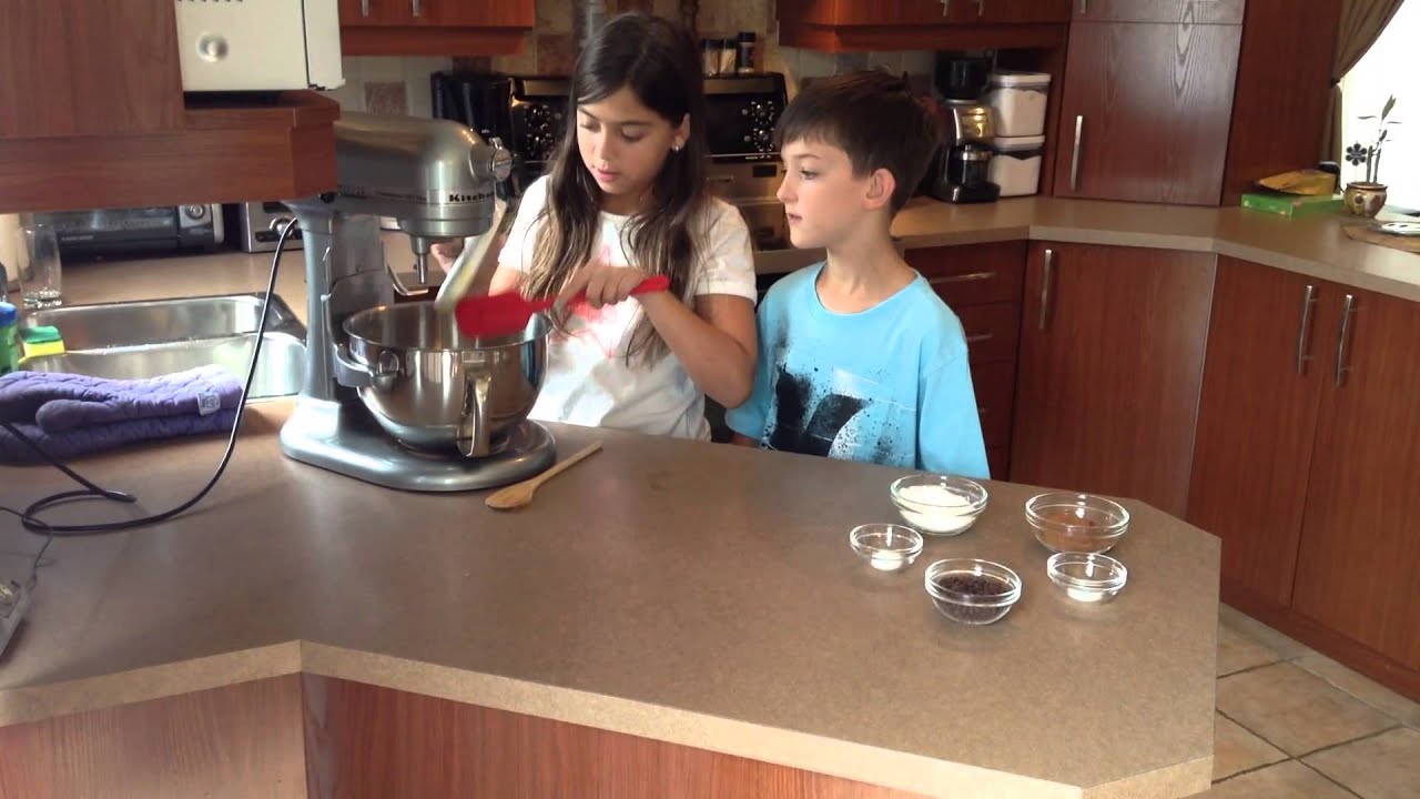 Double Chocolate Kook Brownies - Kooks Kitchen - YouTube