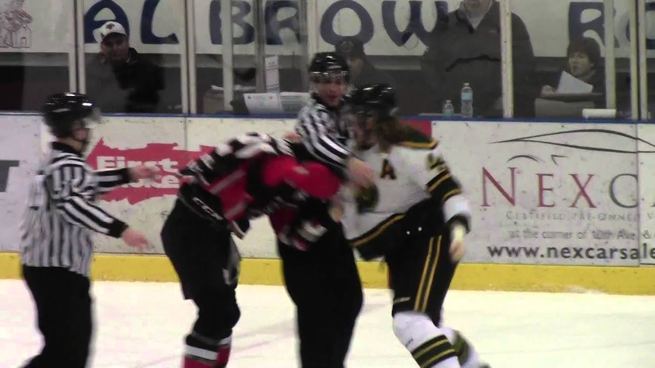 Tryg Strand vs Luke Grayson - Jan 26th 2014 - YouTube