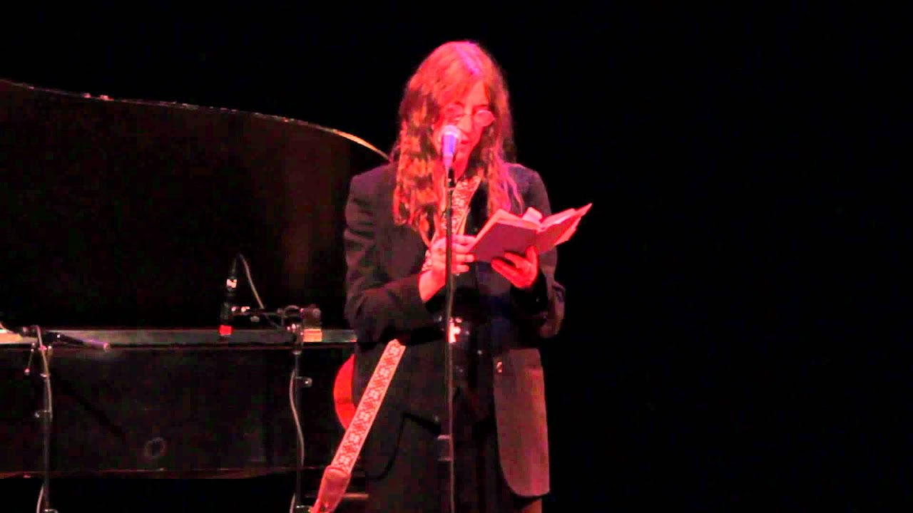 Patti Smith - The Tiger (by William Blake) (Performed at the Wadsworth ...