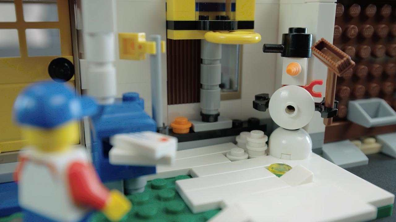 How to build a snowman - LEGO Creator 3in1 - Building Tips - YouTube