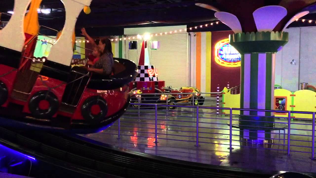 Rocking tug boat - YouTube