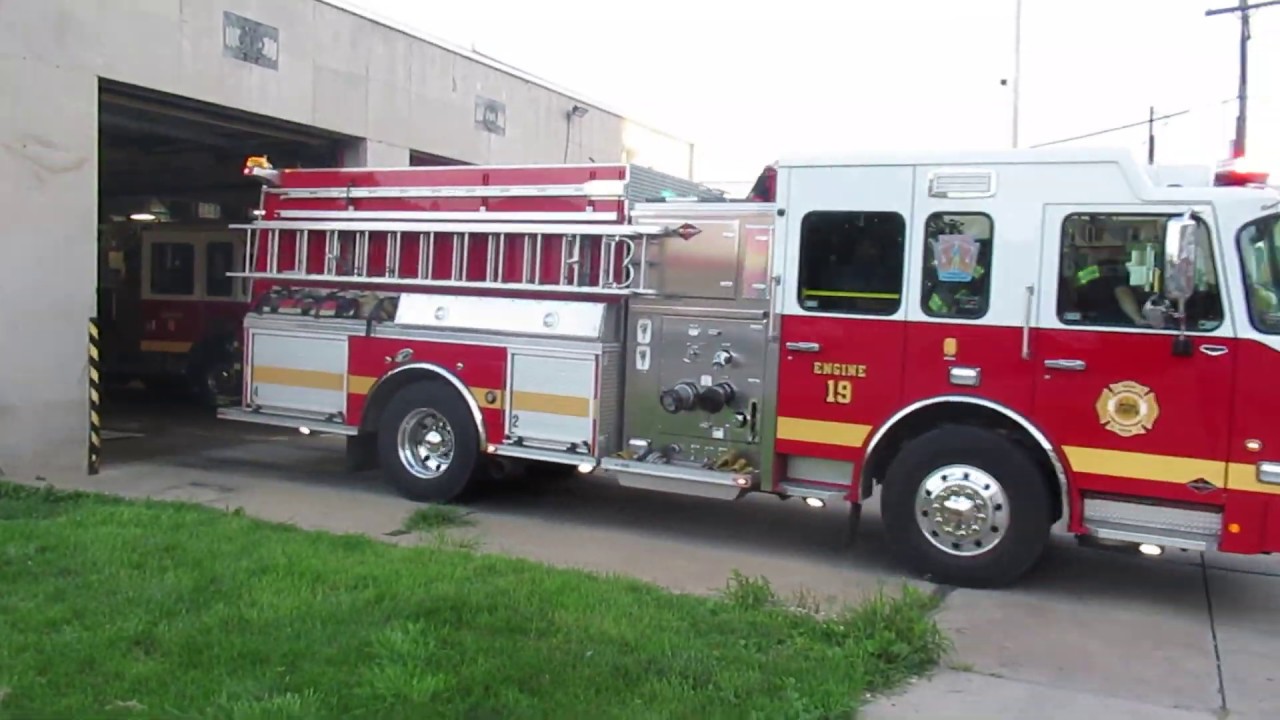 Super Exclusive!! Brand New Philadelphia Fire Department Engine 19 ...