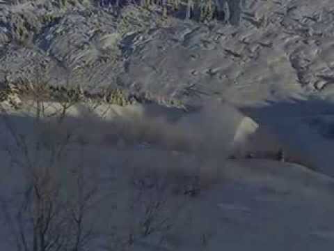 Big avalanche - YouTube