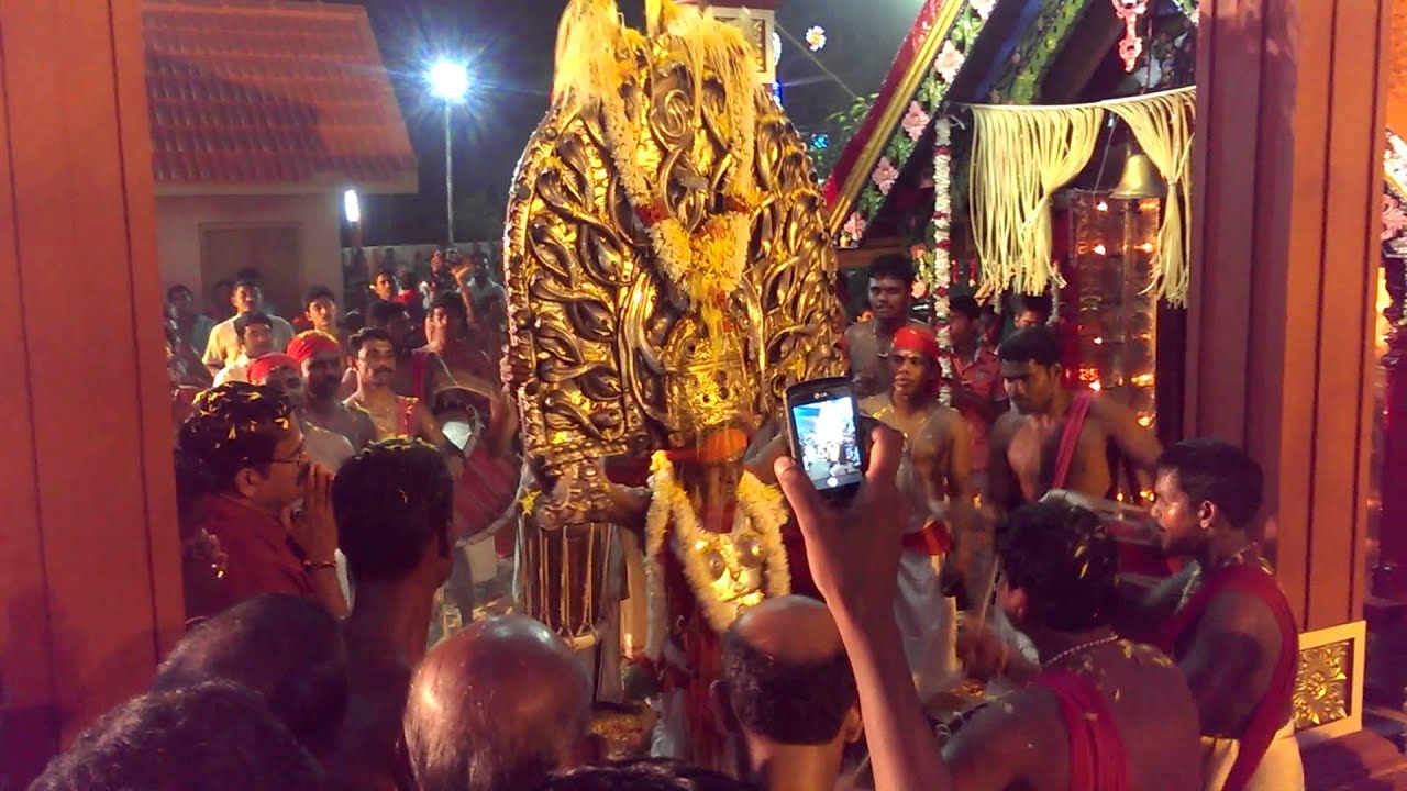 Pachalloor sree bhadrakali temple - kalankaval - YouTube