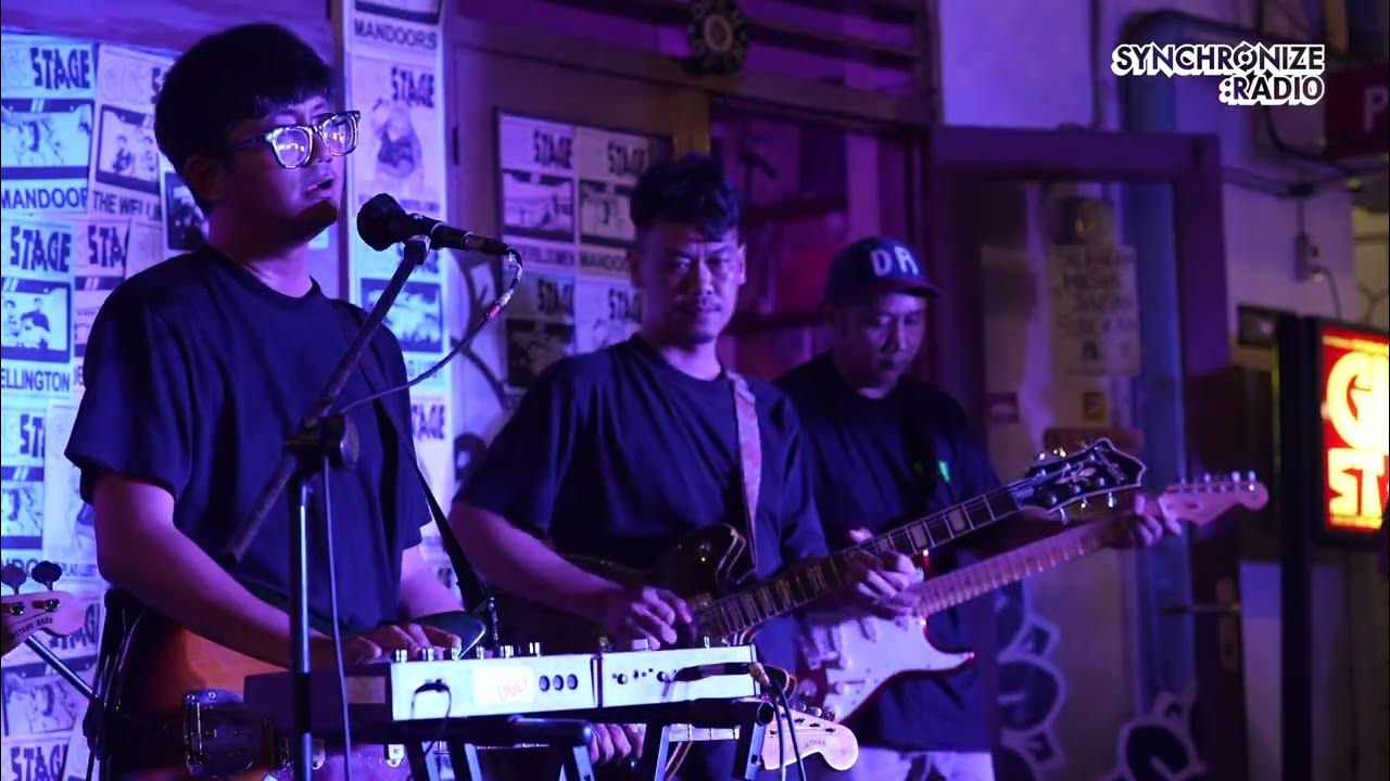 GIGS STAGE Vol. 17: The Wellington (Live at Synchronize Radio) - YouTube