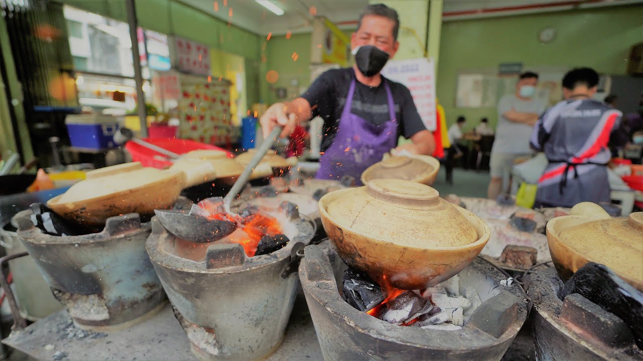 Claypot Chicken Rice at PUDU Kuala Lumpur Malaysia ~ 吉隆坡~半山芭~瓦煲雞飯 ~ 炭香味 ...