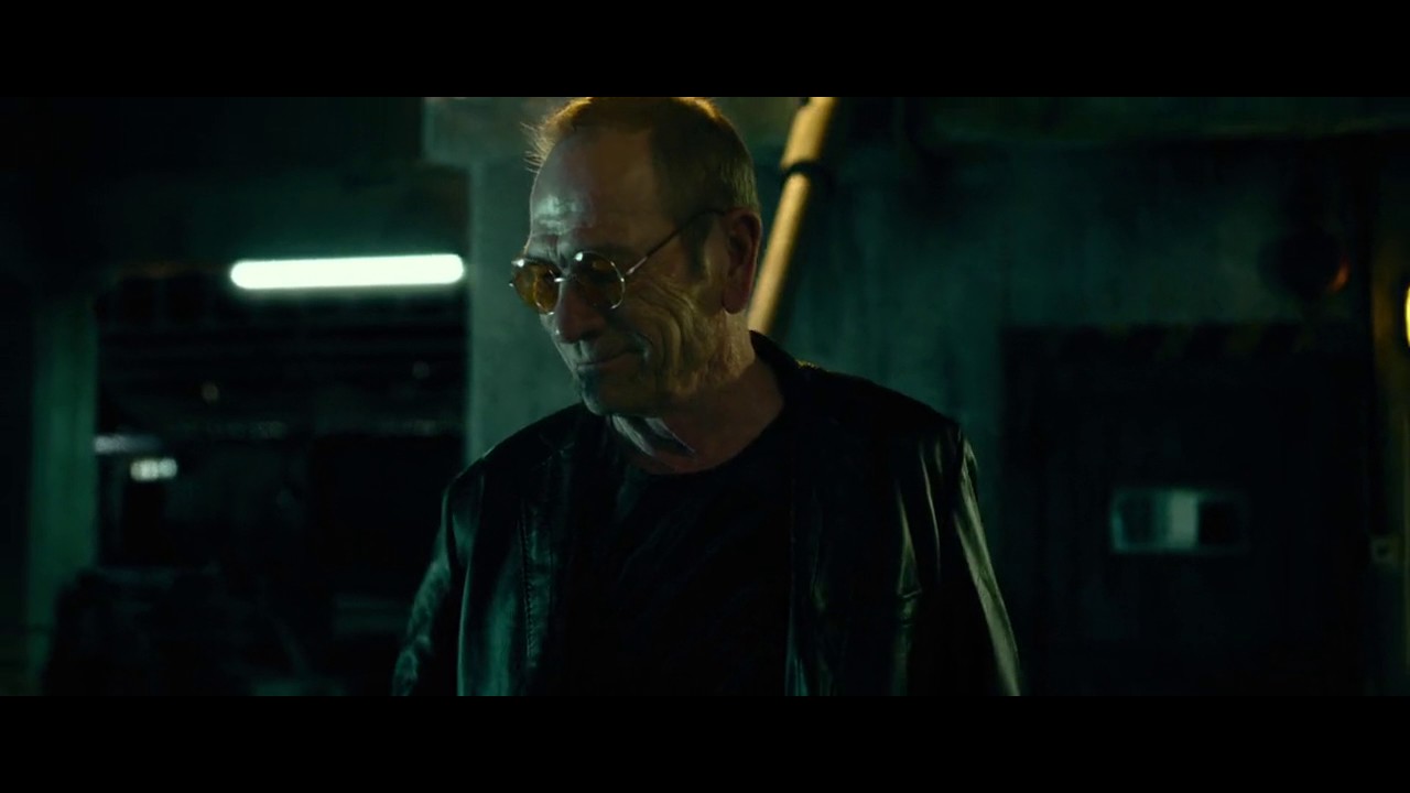 Mesmerizing scene from movie Mechanic recursion - YouTube