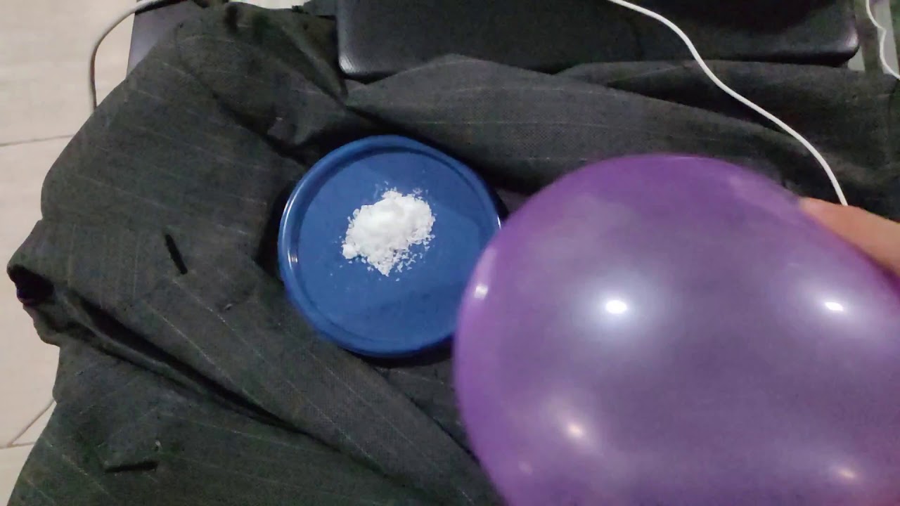 Experimento de Electrostática Con Globo y Sal - YouTube