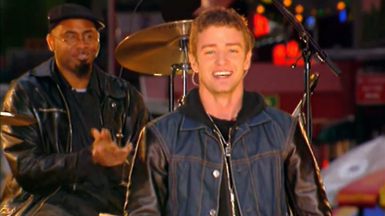 Justin Timberlake • Cry Me a River (Live from Times Square) - YouTube