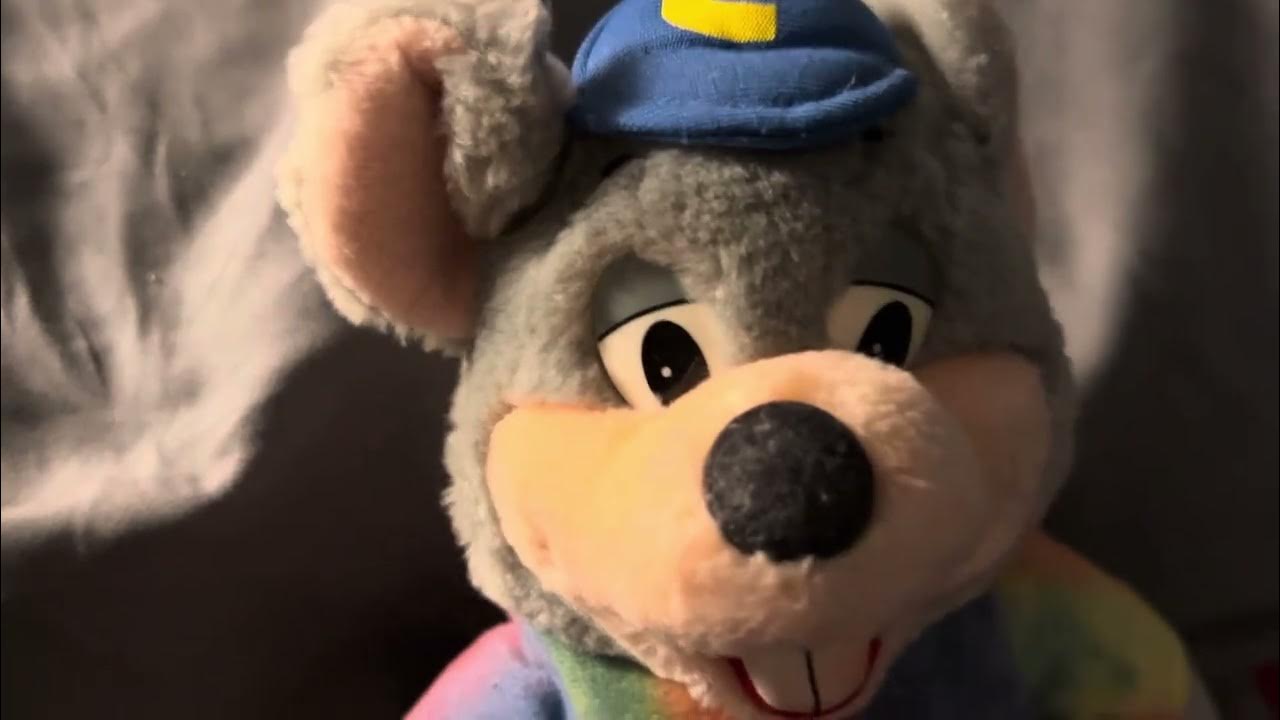 Closeup of my Tyedye CEC Plush - YouTube