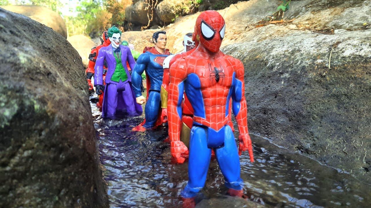 SPIDER-MAN 4: NEW HOME vs SPIDER-MAN NO WAY HOME, MILES MORALES, IRON ...