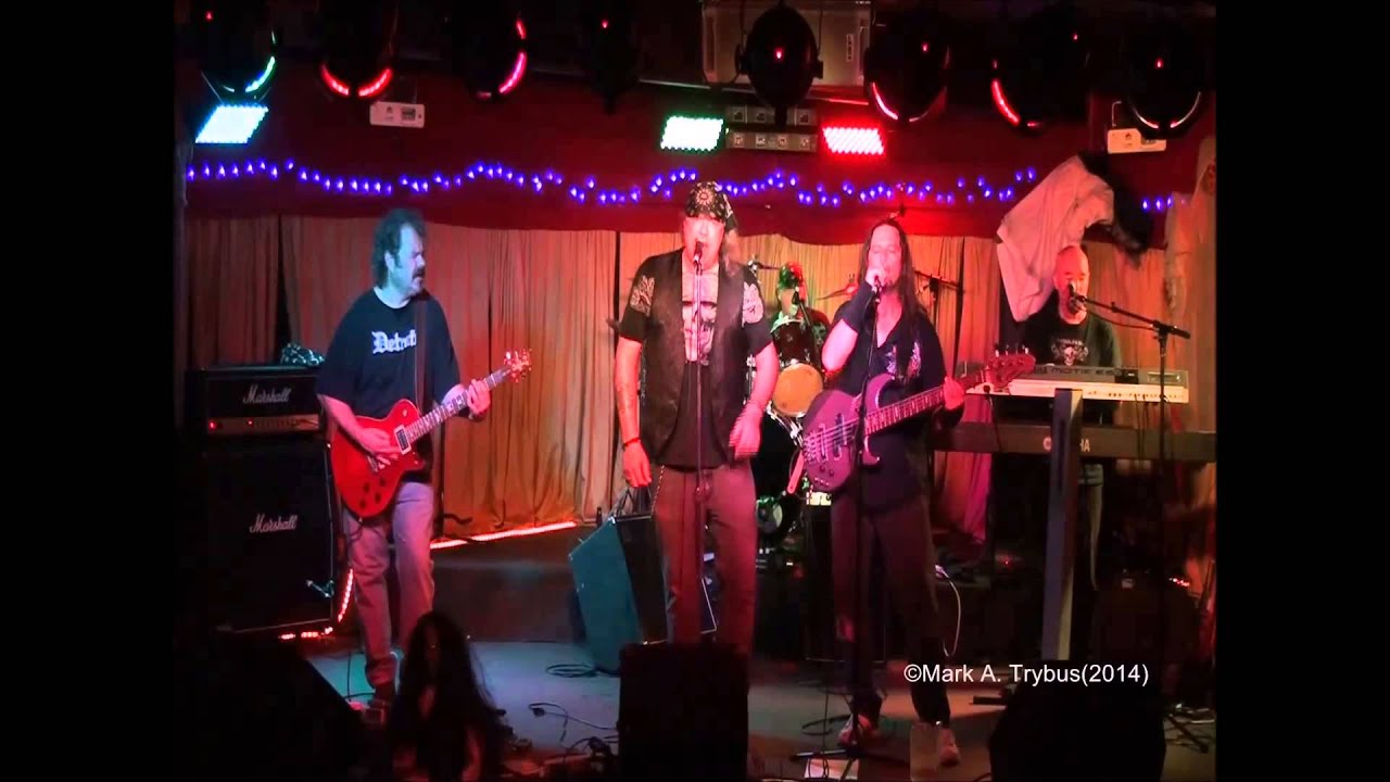 Mob Opera Live Roll with the changes - YouTube