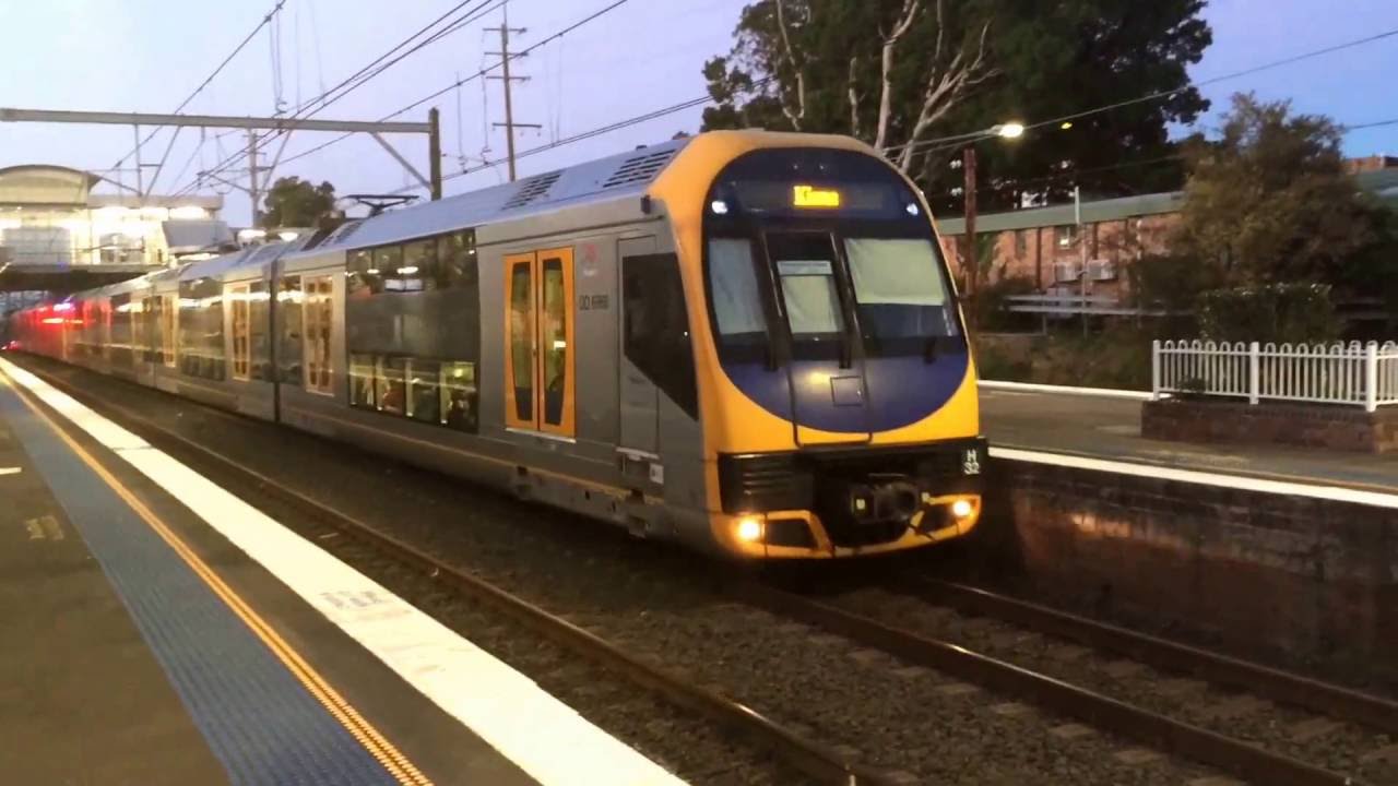 Sydney Trains On Location Episode 608: Sutherland Part 9 (Sunset) - YouTube