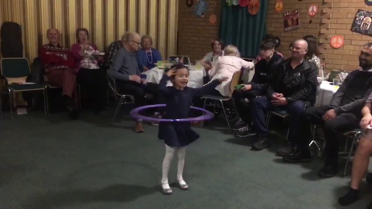 Hula Hoop Winner | Groovy Party 2019 - YouTube