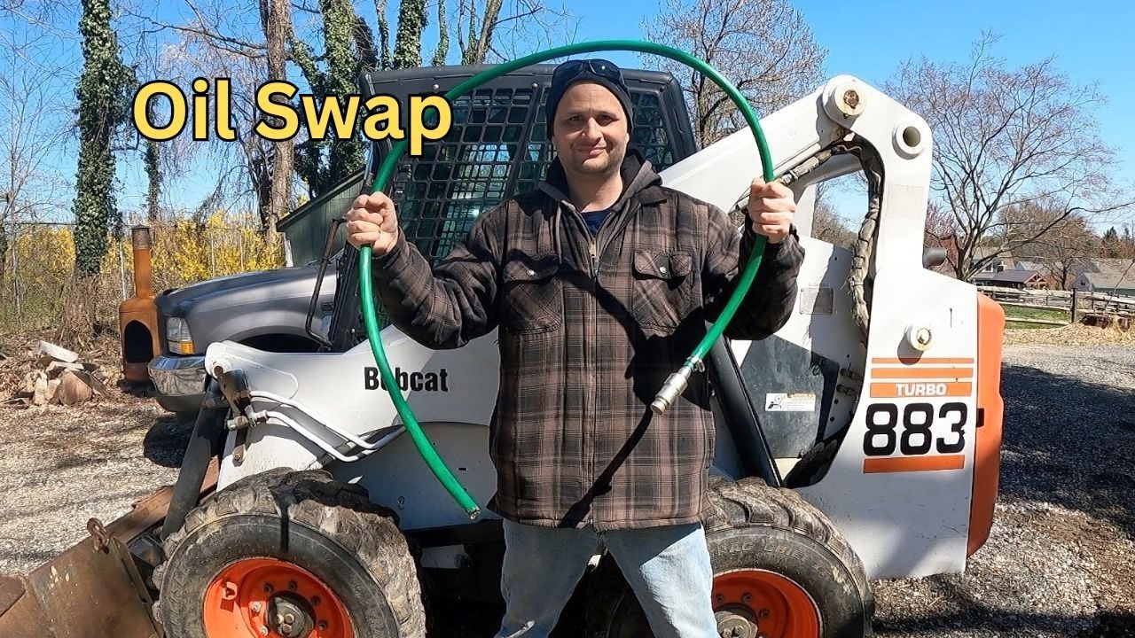 Chaincase Oil Change Bobcat G Series 873 883 #bobcat - YouTube